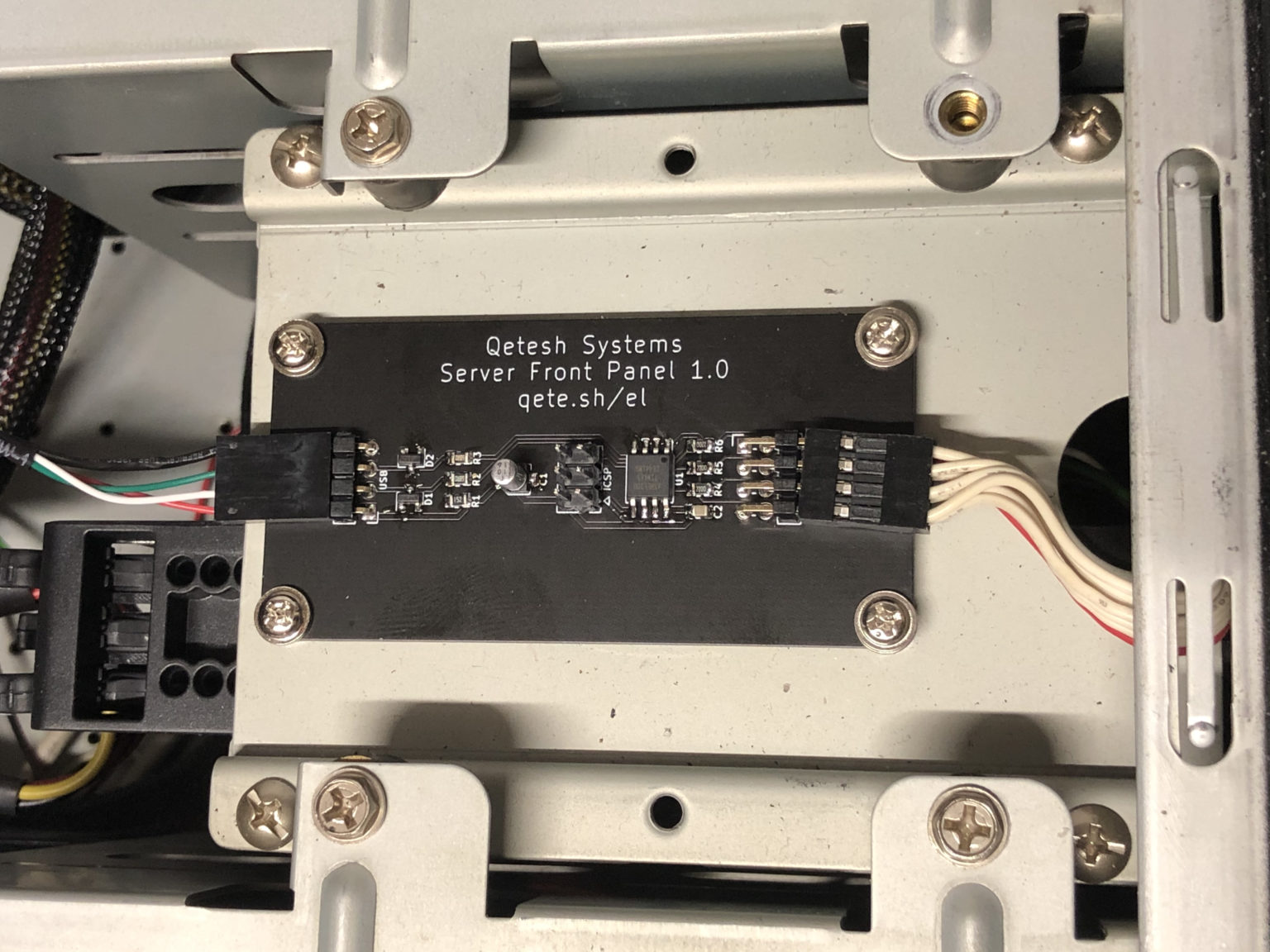 Server Front Panel – Qetesh's Workbench